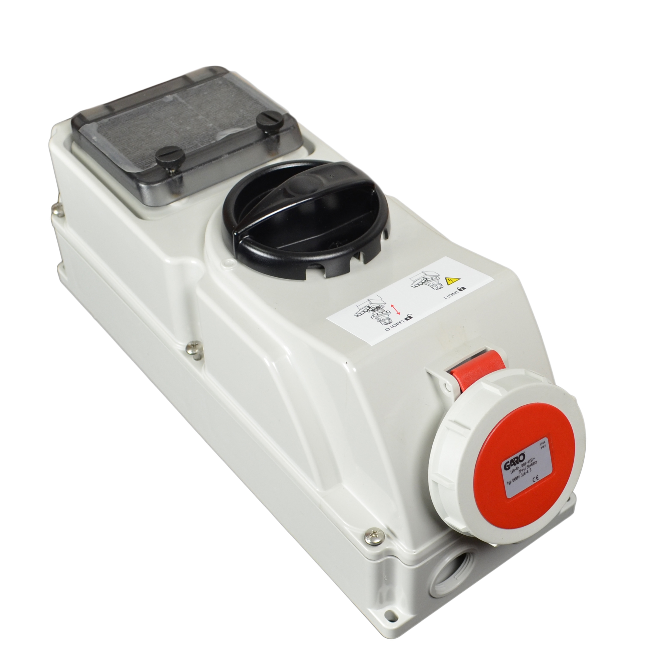 32A 3PIN 220V SWD SKT C/W 4MOD DIN